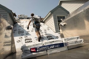 Using the Equipter 4000 as a Shingle Lift | Equipter
